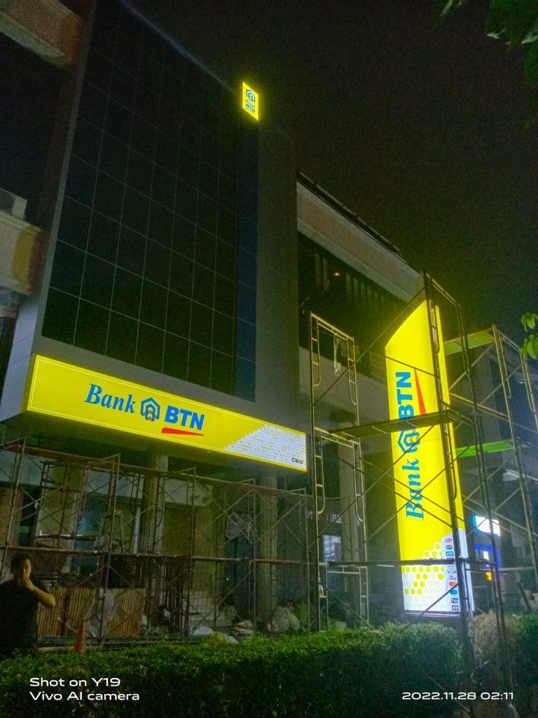 Custom neon box akrilik | Lestari Acrylic - Huruf Timbul